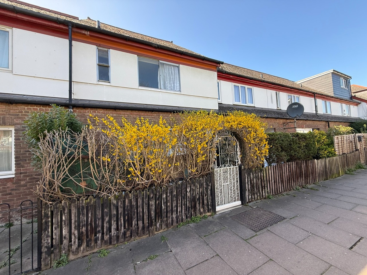 London - 3 Bed Terraced House, Gillison Walk, SE16 - To Rent Now for £ ...