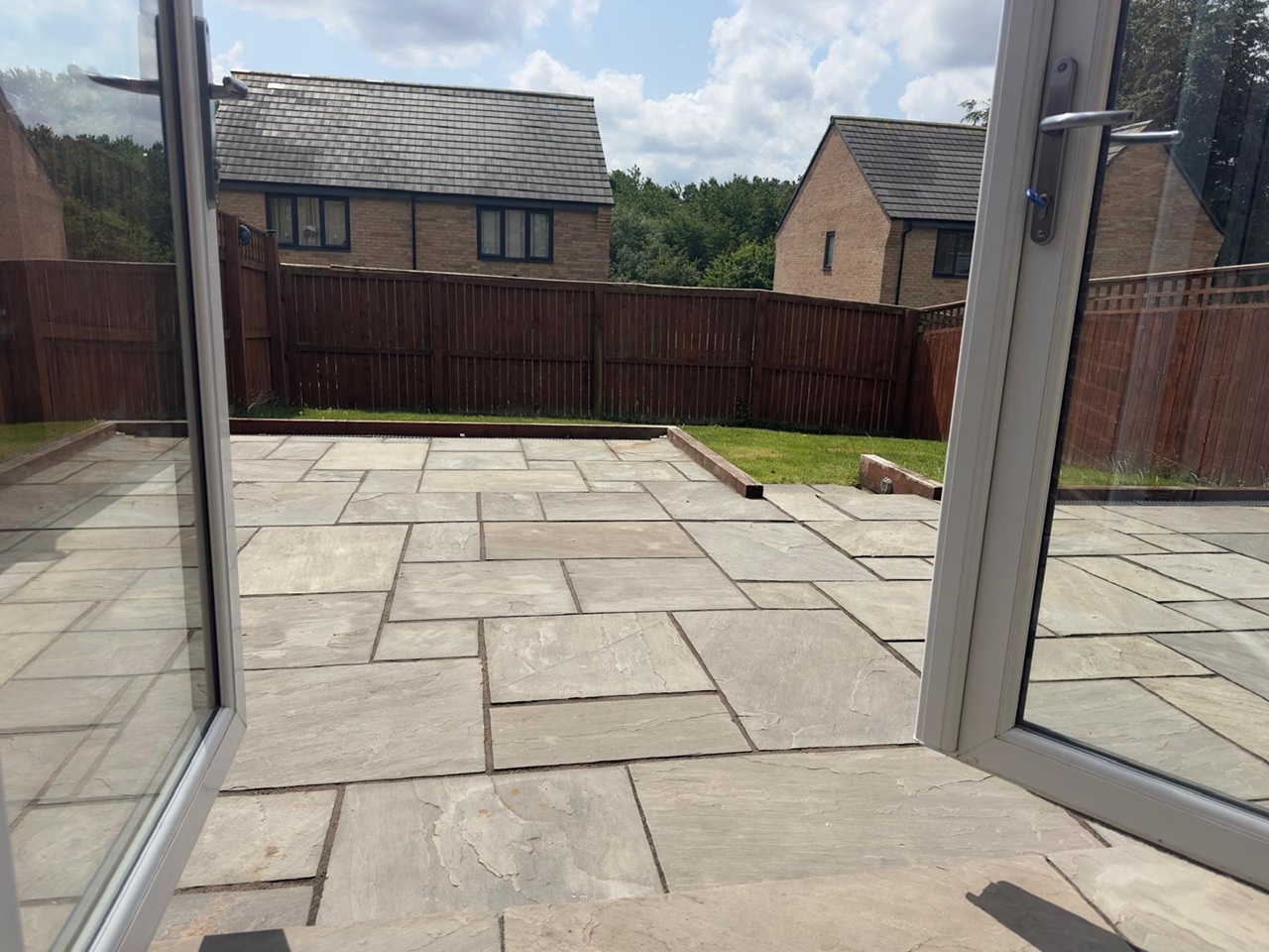 Seacroft, Leeds - 3 Bed Semi-Detached House, Magnolia Road, LS14 - To ...