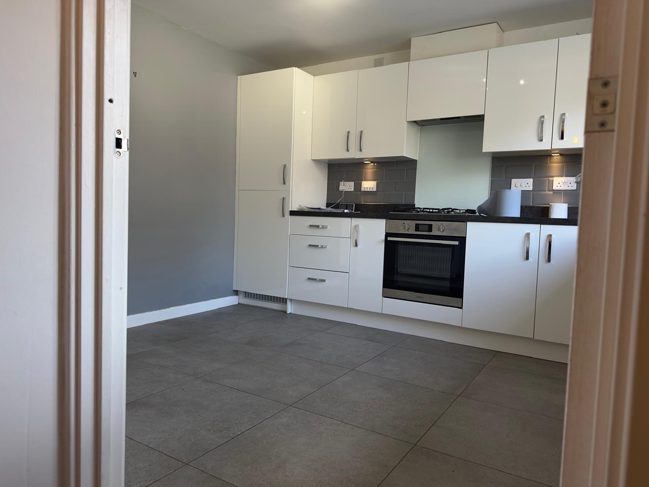 Seacroft, Leeds - 3 Bed Semi-Detached House, Magnolia Road, LS14 - To ...