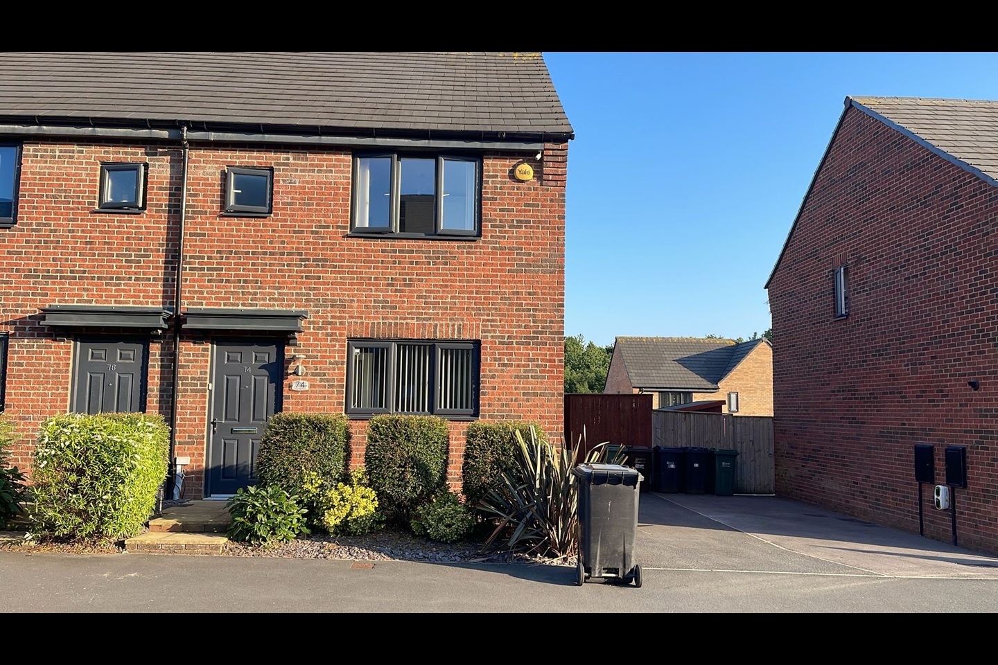 Seacroft, Leeds - 3 Bed Semi-Detached House, Magnolia Road, LS14 - To ...