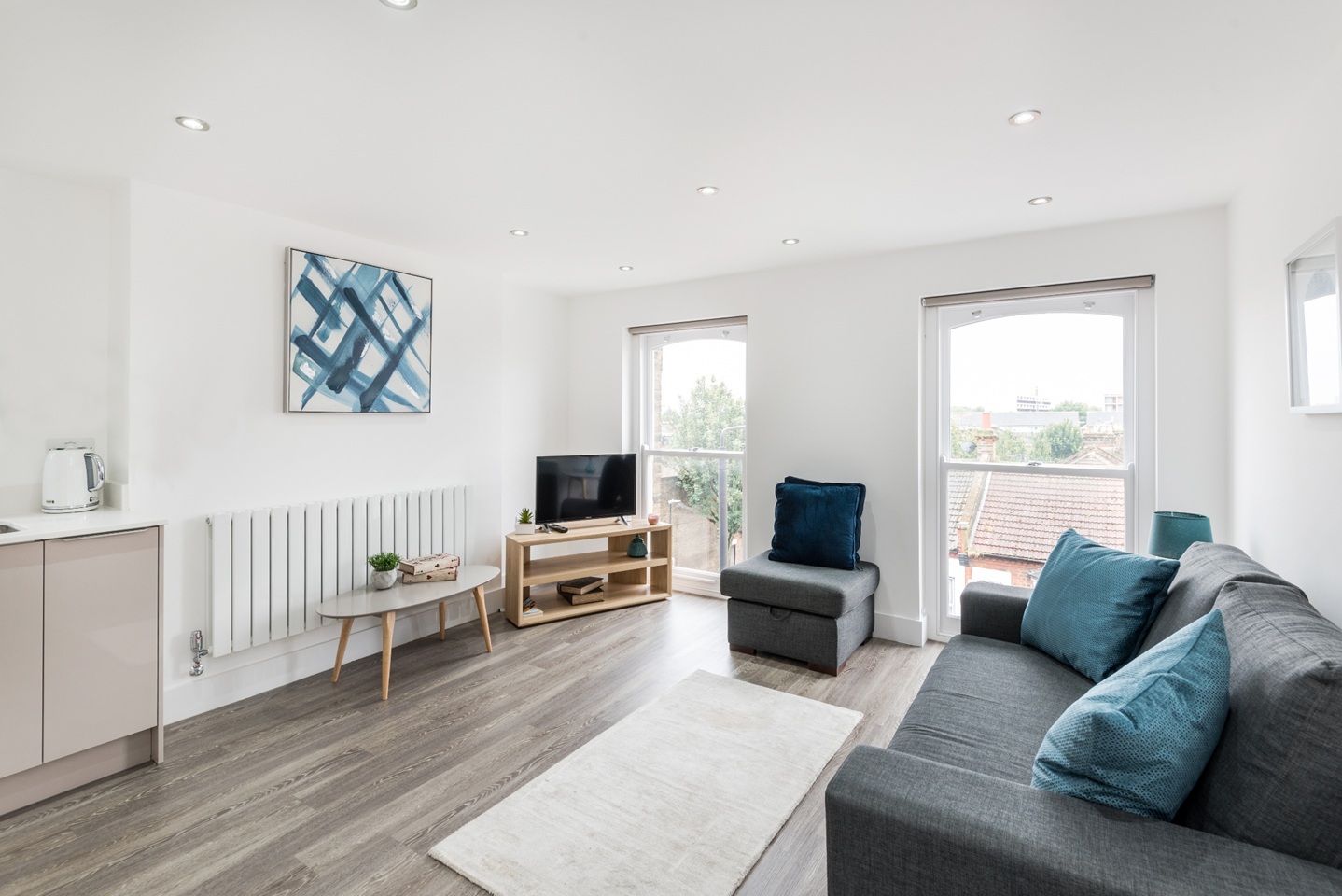 Stratford - 1 Bed Flat, Elmsdown House, E15 - To Rent Now for £1,400.00 p/m