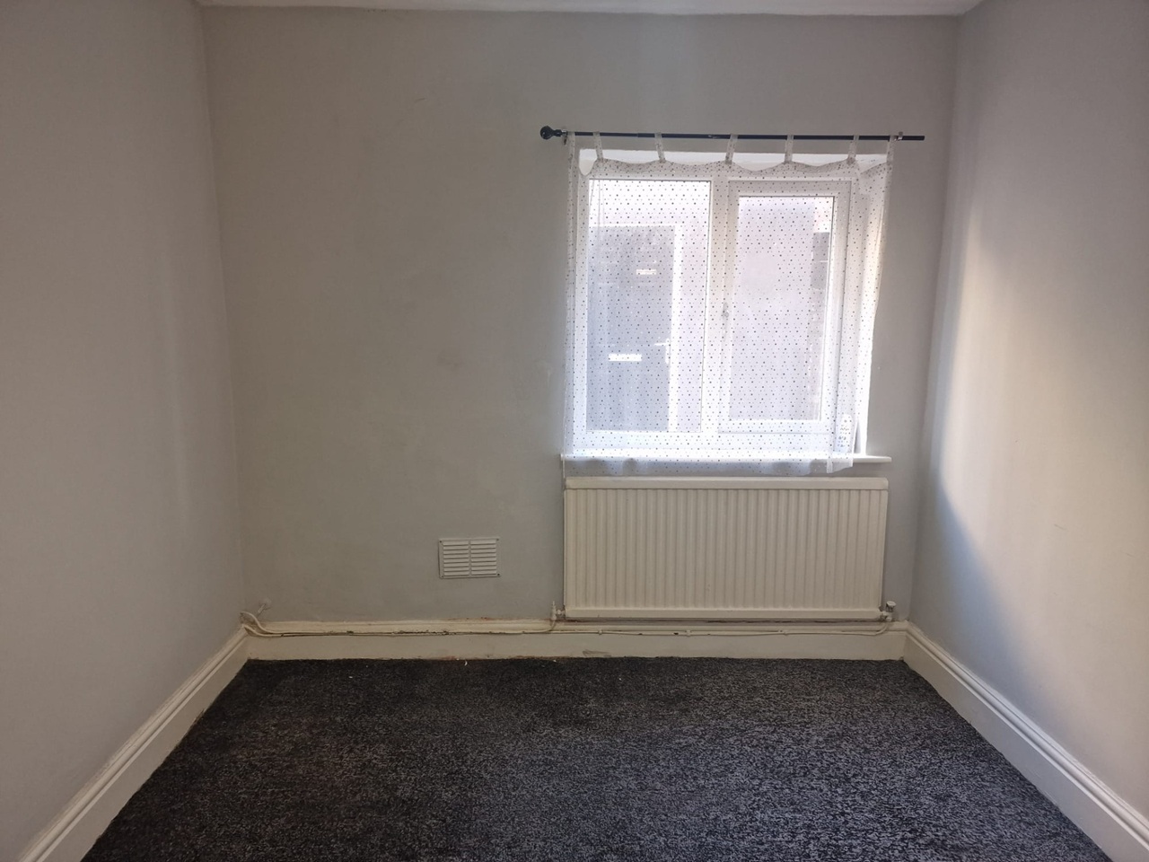 Blackpool - 2 Bed Flat, Dale Street Mews, FY1 - To Rent Now for £585.00 p/m