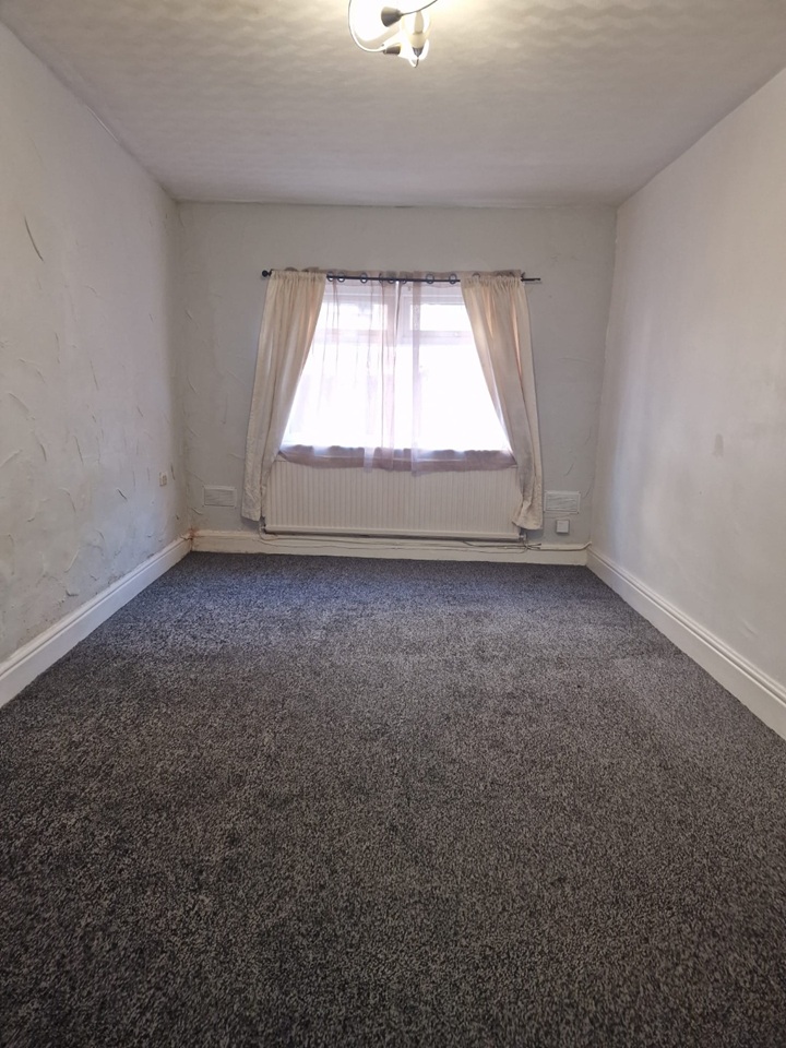 Blackpool - 2 Bed Flat, Dale Street Mews, FY1 - To Rent Now for £585.00 p/m