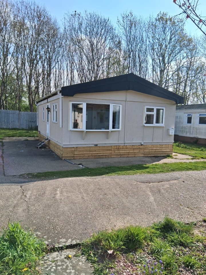 Gamston, Nottingham - 2 Bed Mobile Home, Caravan Site, NG2 - To Rent ...