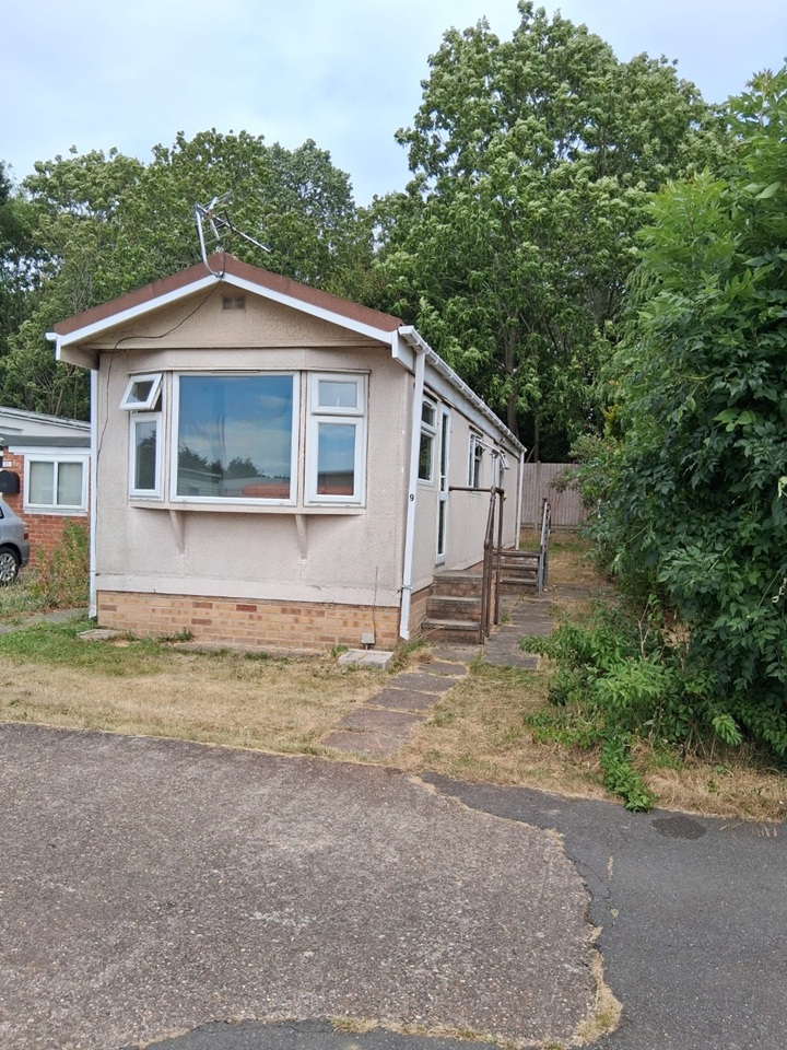 Gamston, Nottingham - 2 Bed Mobile Home, Caravan Site, NG2 - To Rent ...