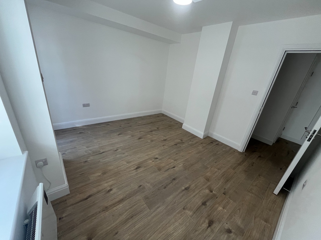 London - 3 Bed Flat, Clapham High Street, SW4 - To Rent Now for £3,500. ...