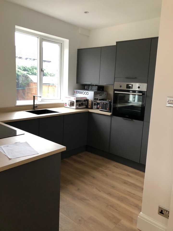 Farsley, Pudsey - 3 Bed Semi-Detached House, Merton Avenue, LS28 - To ...