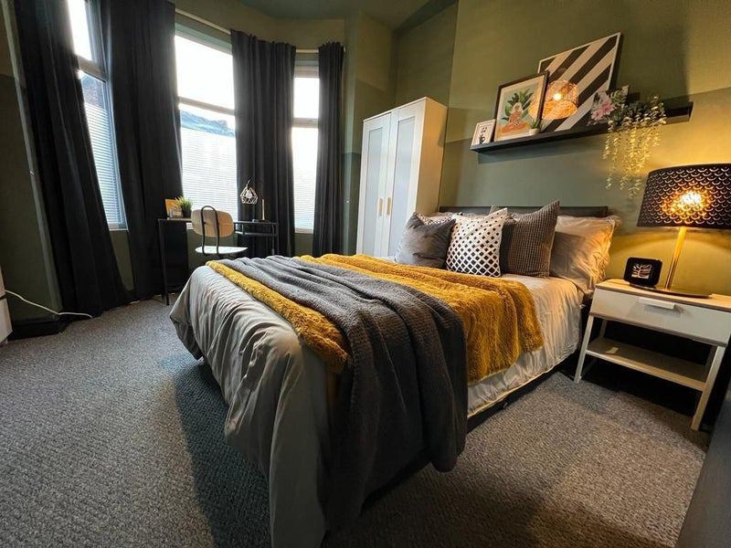 Eccles, Manchester - Room in a Shared House, Trafford Road, M30 - To ...