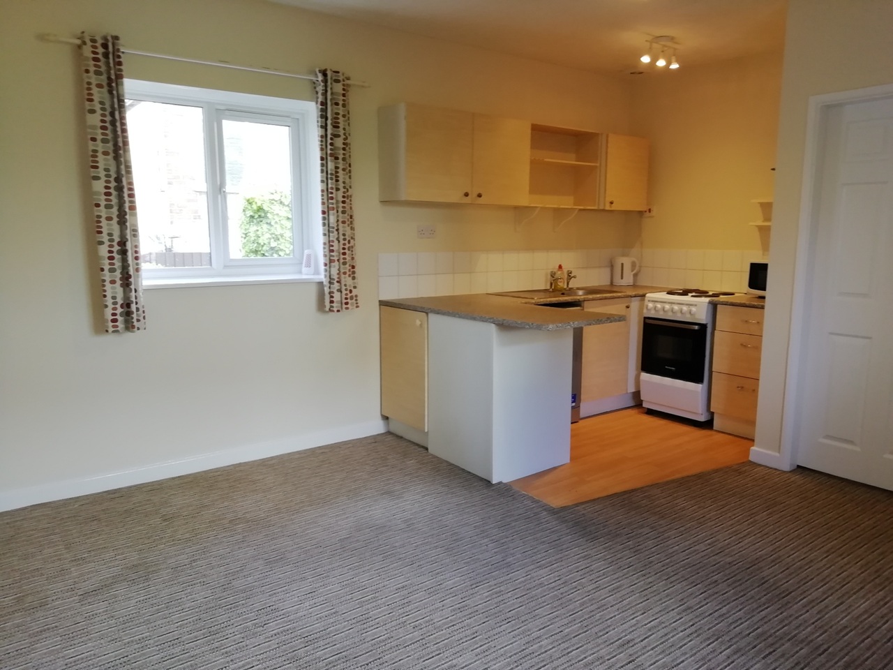 Saltney, Chester - 1 Bed Bungalow, Coronation Street, CH4 - To Rent Now ...