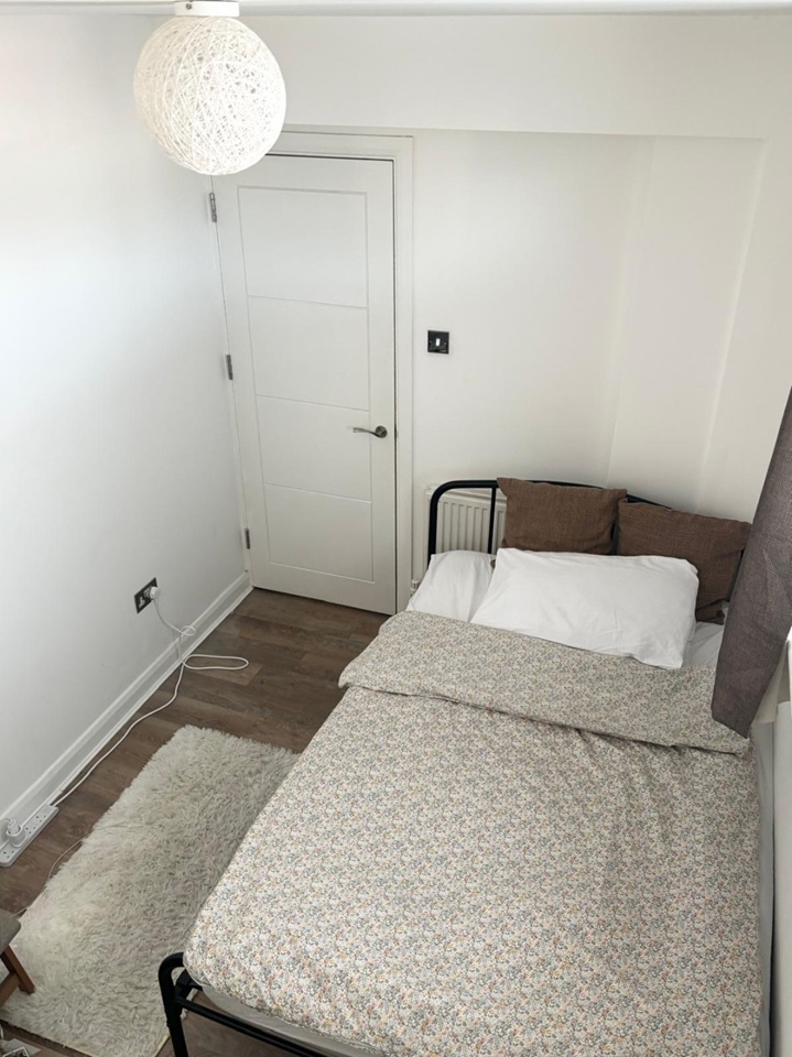 London - 3 Bed Flat, Albert Starr House, SE8 - To Rent Now for £2,300. ...