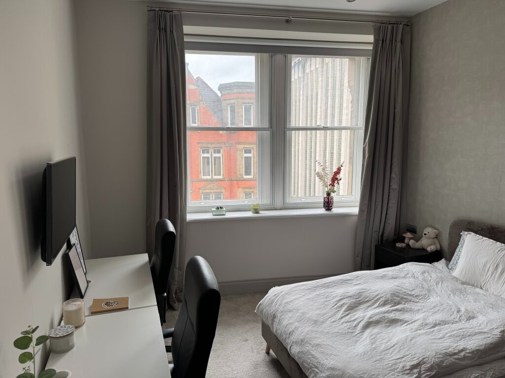 Manchester - Room in a Shared Flat, King Street, M2 - To Rent Now for £1,150.00 p/m