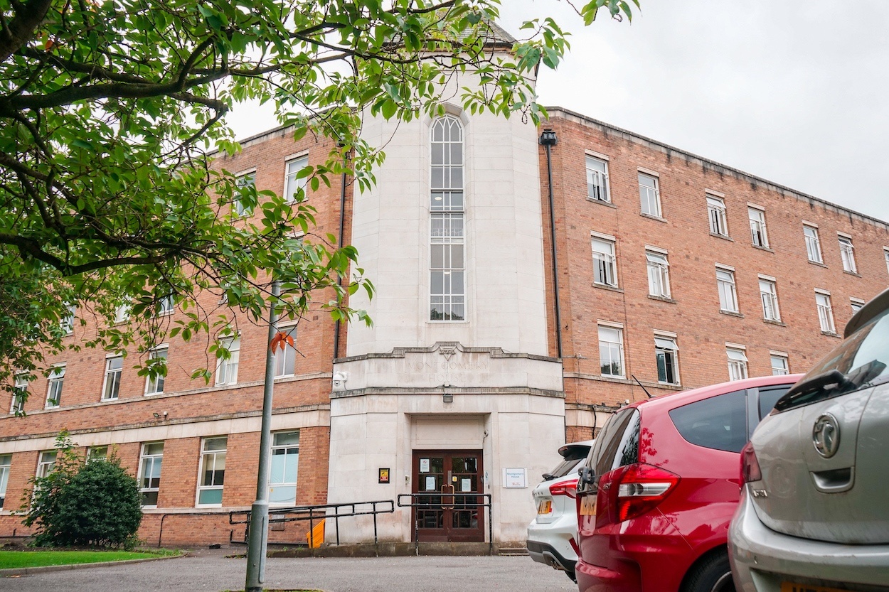 Manchester - Room in a Shared House, Demesne Road, M16 - To Rent Now ...