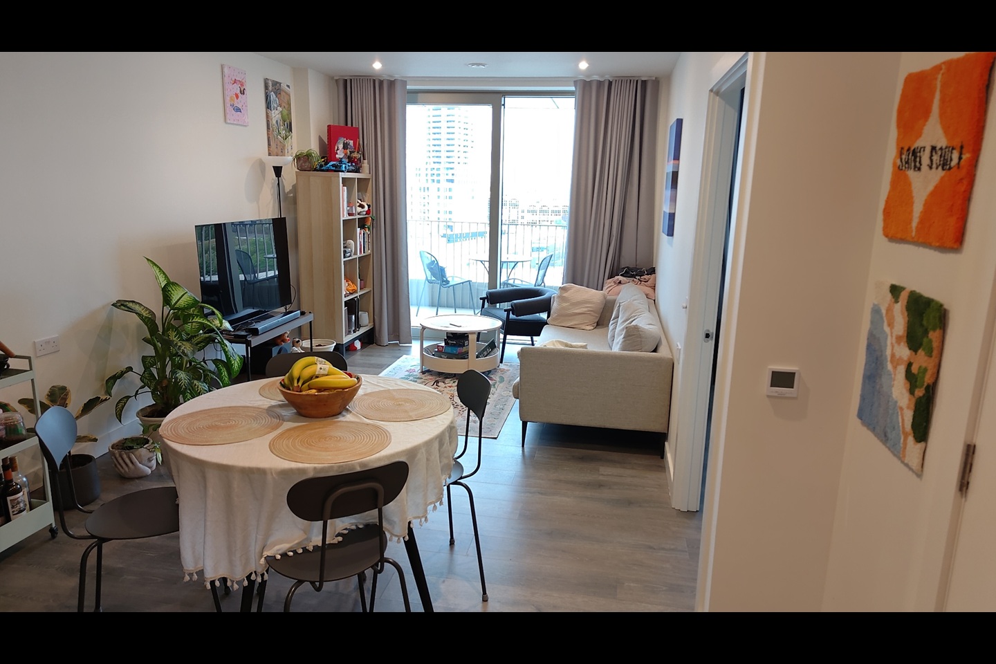 London - 2 Bed Flat, Montfichet Road, E20 - To Rent Now for £3,333.00 p/m
