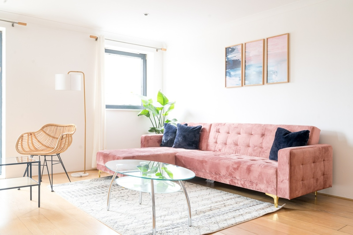 London - 2 Bed Flat, Meridian Place, E14 - To Rent Now for £2,900.00 p/m