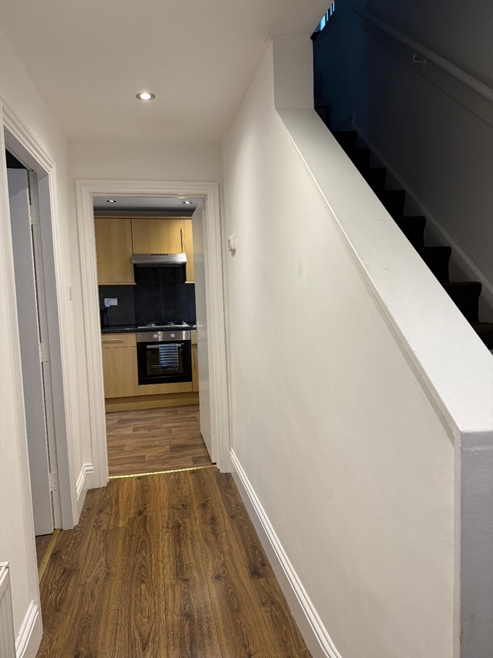 Leeds - 3 Bed Semi-Detached House, Amberton Mount, LS8 - To Rent Now ...