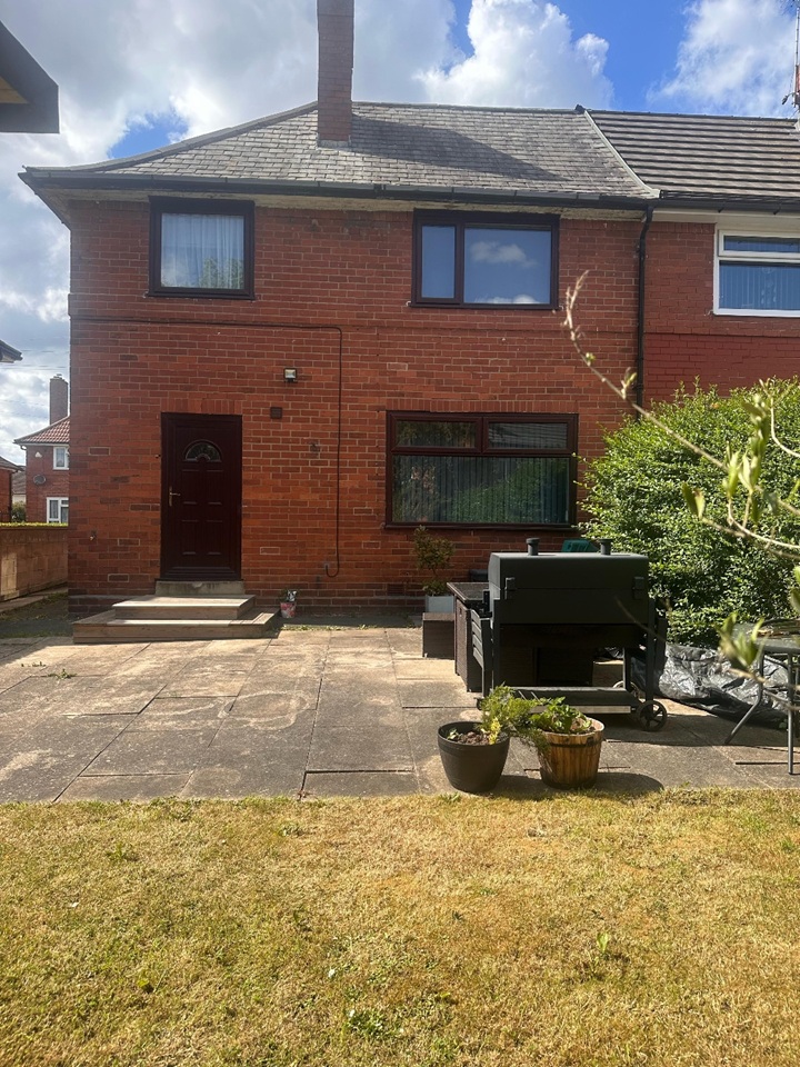 Leeds - 3 Bed Semi-Detached House, Amberton Mount, LS8 - To Rent Now ...