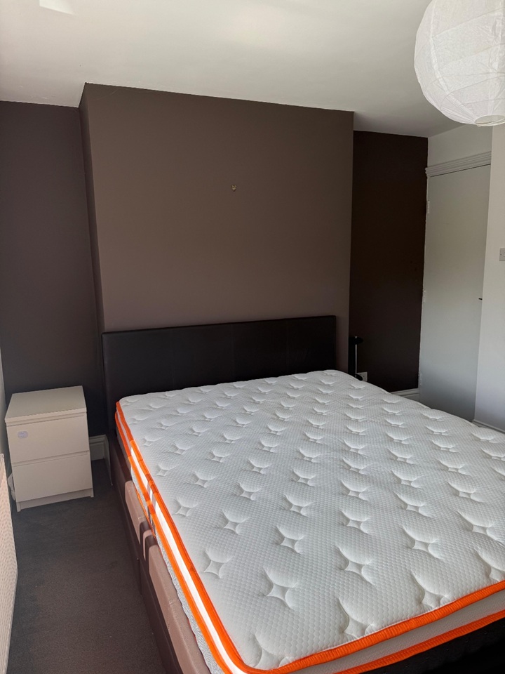 Leeds - 3 Bed Semi-Detached House, Amberton Mount, LS8 - To Rent Now ...