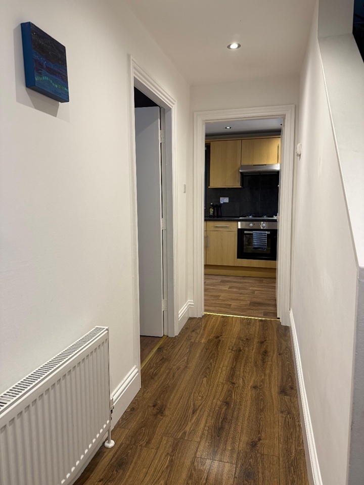 Leeds - 3 Bed Semi-Detached House, Amberton Mount, LS8 - To Rent Now ...