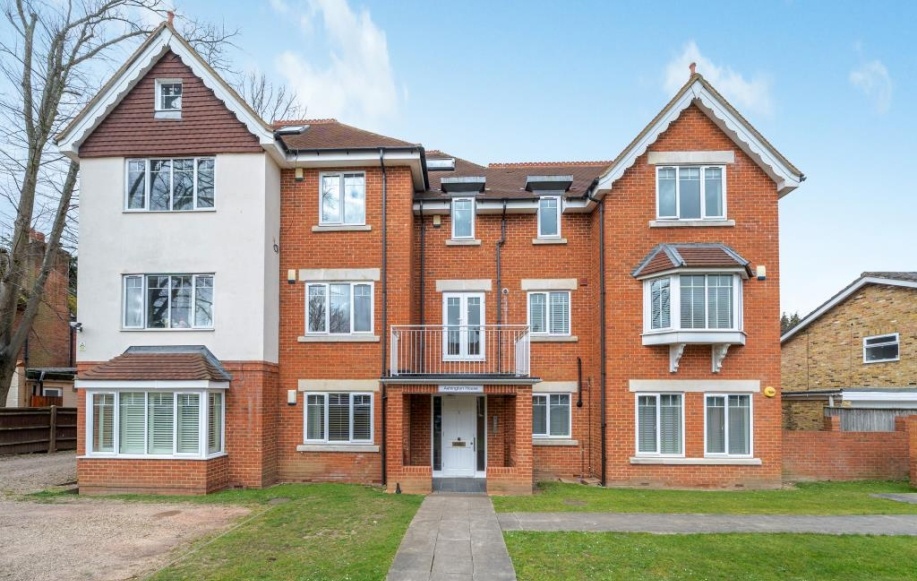 Maidenhead - 2 Bed Flat, Ashington House, SL6 - To Rent Now for £1,850. ...