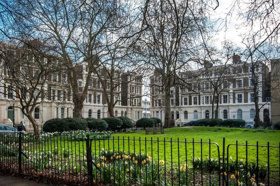 London - 1 Bed Flat, Stockwell, SW8 - To Rent Now for £1,650.00 p/m