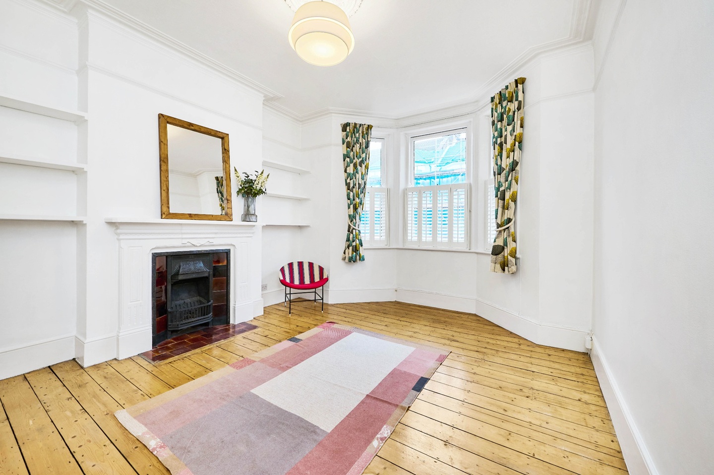 London - 2 Bed Flat, Mowll Street, SW9 - To Rent Now for £2,220.00 p/m