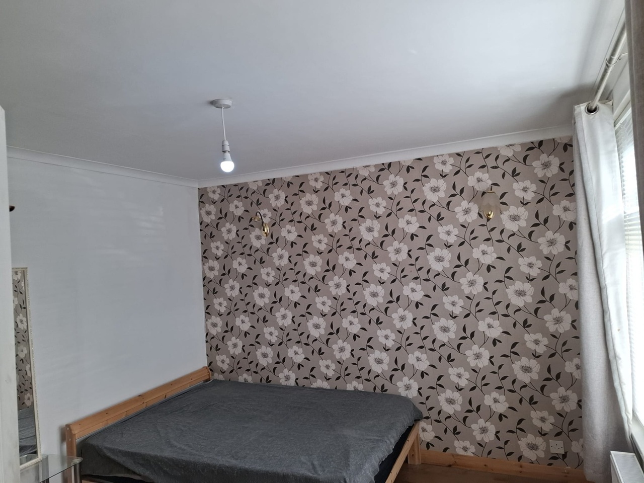 Hayes - Room in a Shared House, Rostrevor Gardens, UB3 - To Rent Now ...