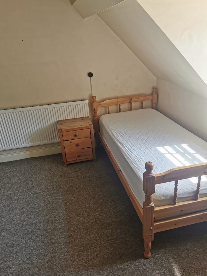 Malton - Room in a Shared House, Castlegate, YO17 - To Rent Now for £ ...