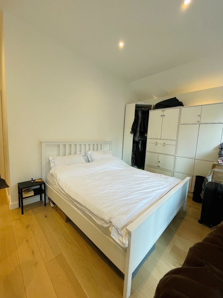 London - 1 Bed Flat, Colne House, E1 - To Rent Now for £1,950.00 p/m