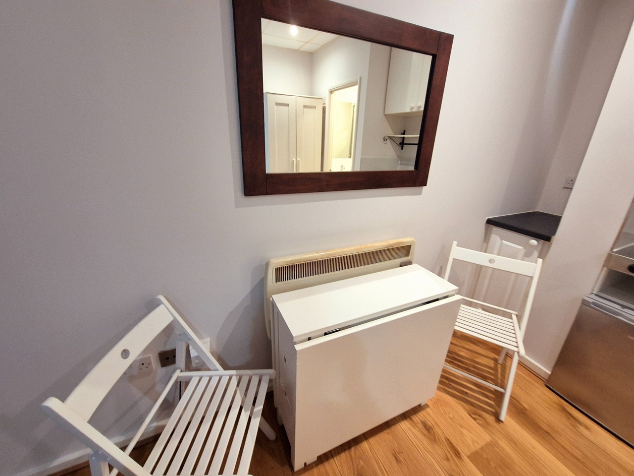 London - Studio Flat, Signal House, SE1 - To Rent Now for £1,150.00 p/m