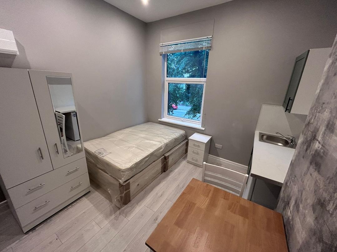 Hackney, London - Studio Flat, Amhurst Road, E8 - To Rent Now for £ ...