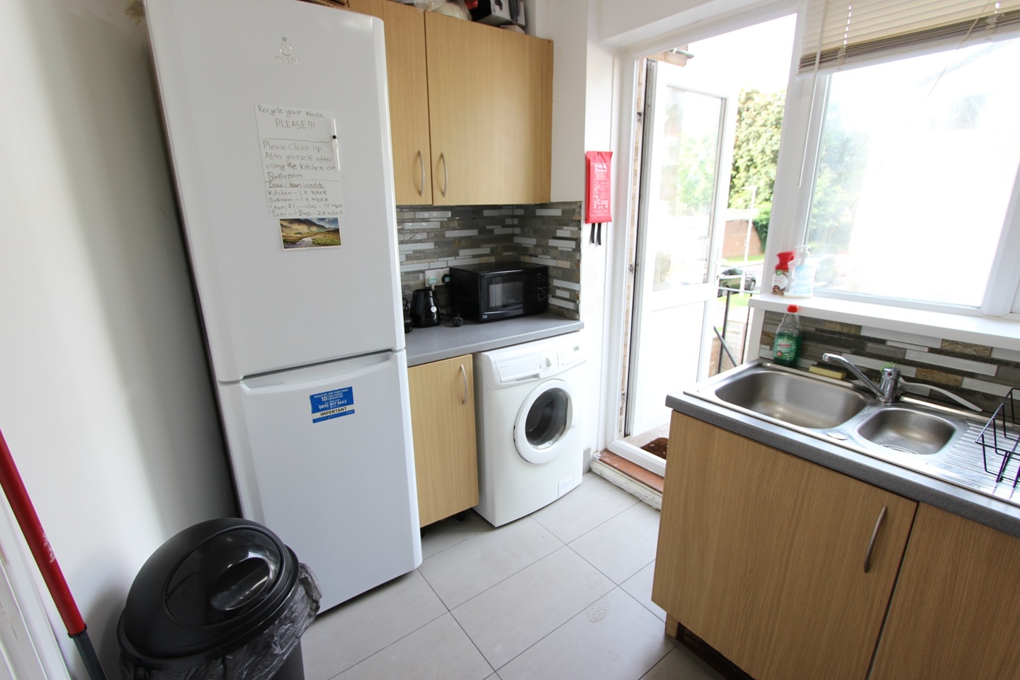 Hatfield - 1 Bed Flat, Goldings Crescent, AL10 - To Rent Now for £550. ...