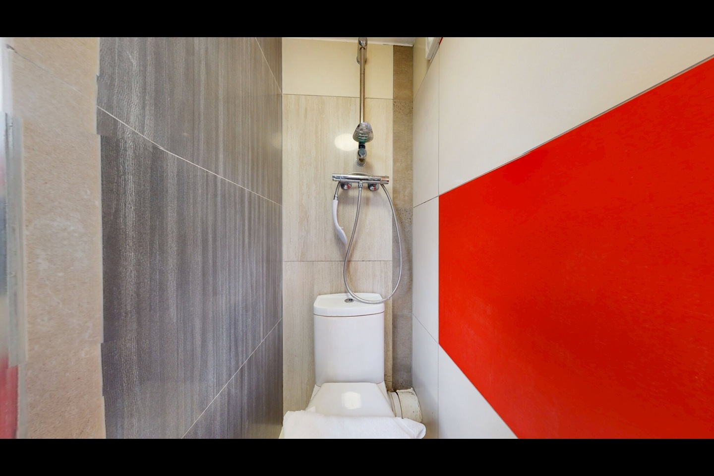 London - Studio Flat, Talbot Square, W2 - To Rent Now for £1,200.00 p/m