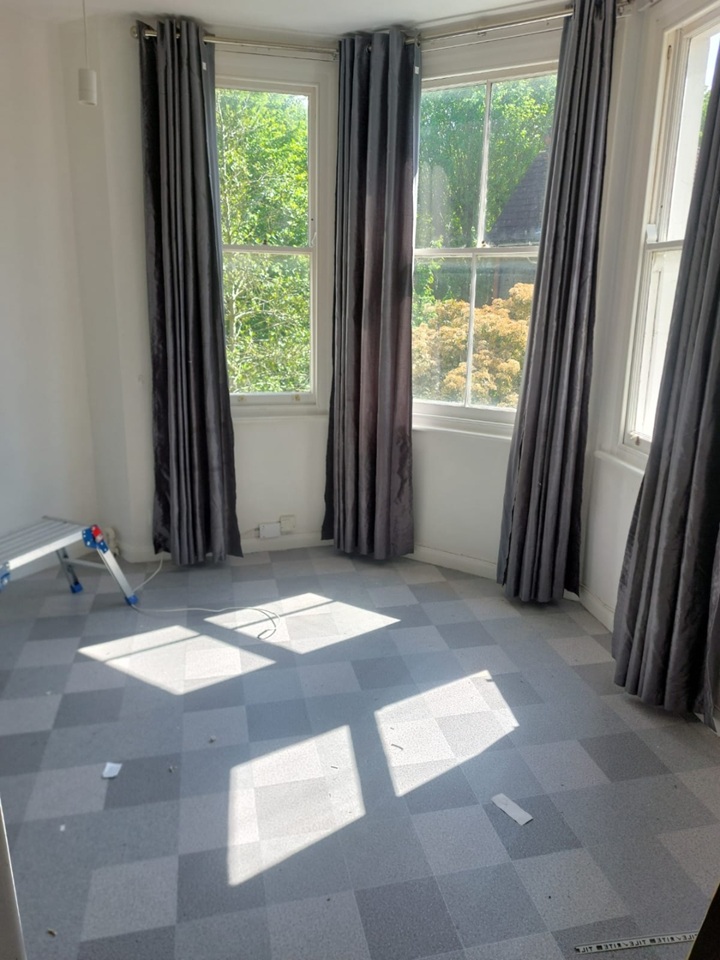 London - 1 Bed Flat, Catford, SE6 - To Rent Now for £1,400.00 p/m