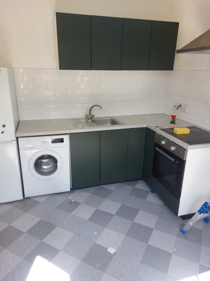 London - 1 Bed Flat, Catford, SE6 - To Rent Now for £1,400.00 p/m