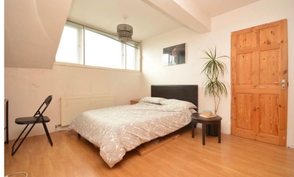 Leeds - 3 Bed End Terrace, Tunstall Road, LS11 - To Rent Now for £1,100 ...