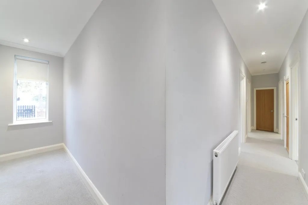 London - 3 Bed Flat, Selhurst New Court, SE25 - To Rent Now for £2,050. ...