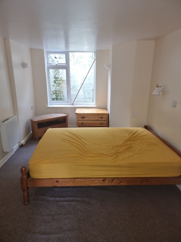 Sticklepath, Barnstaple - 1 Bed Flat, Sticklepath Terrace, EX31 - To ...