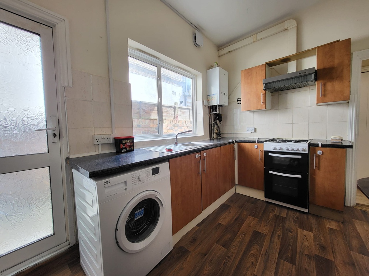London - 1 Bed Flat, Charlton, SE7 - To Rent Now for £1,500.00 p/m