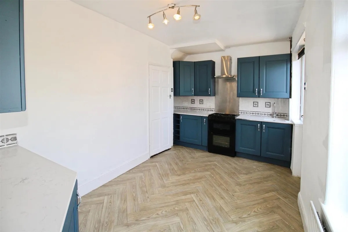 Bradford - 3 Bed Semi-Detached House, Reevy Drive, BD6 - To Rent Now ...