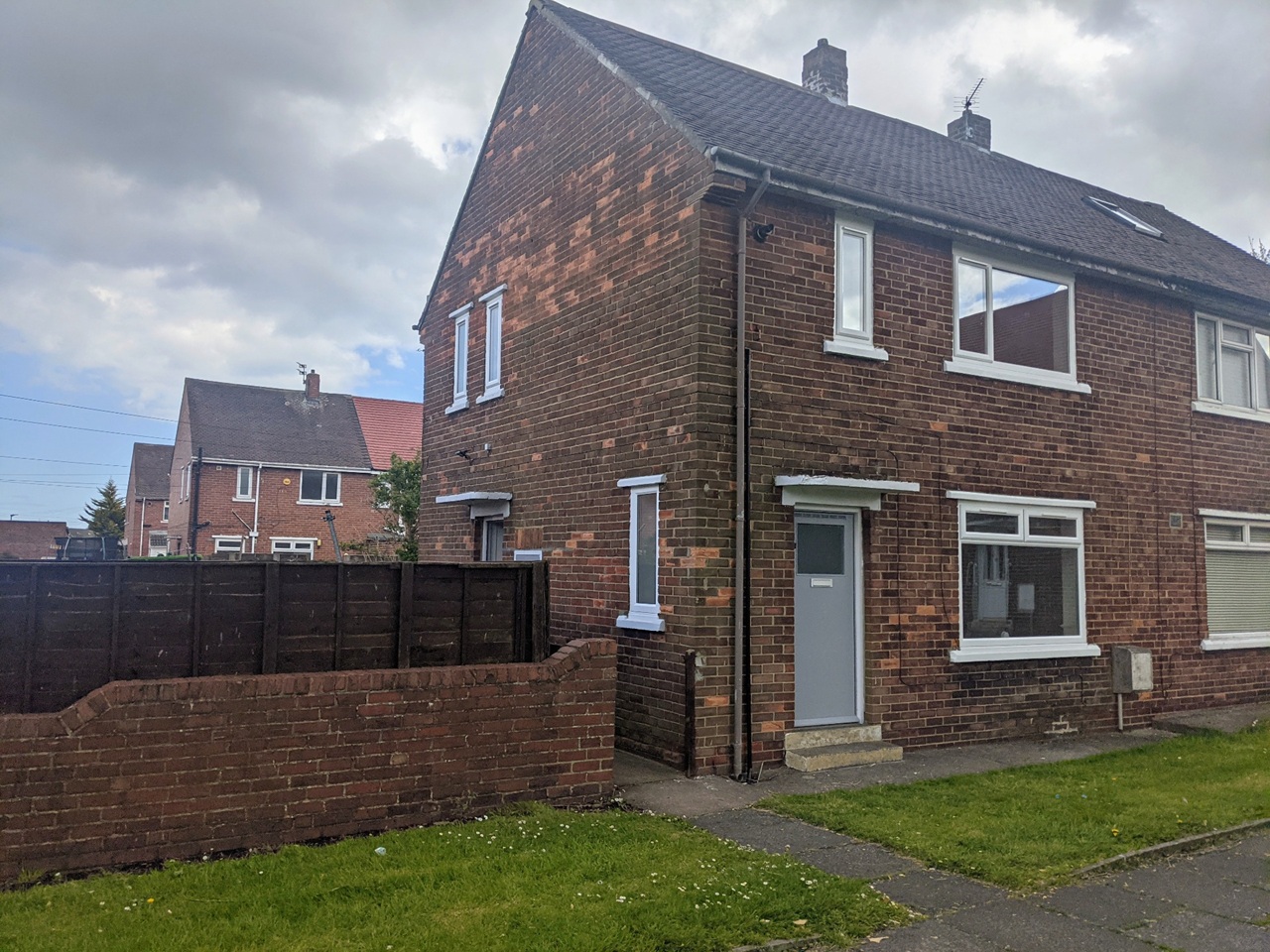 Easington Lane, Houghton Le Spring - 2 Bed End Terrace, Brickgarth, DH5 ...