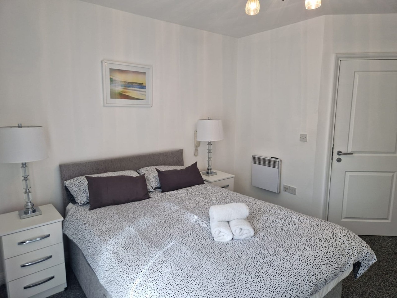 Leamington Spa - 2 Bed Flat, Manor House, CV31 - To Rent Now for £3,000 ...