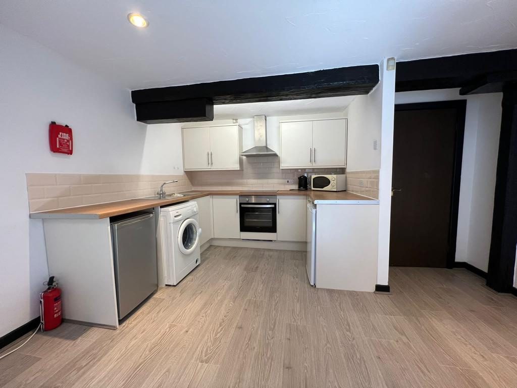 Liverpool - 1 Bed Flat, Fleet Street, L1 - To Rent Now for £900.00 p/m