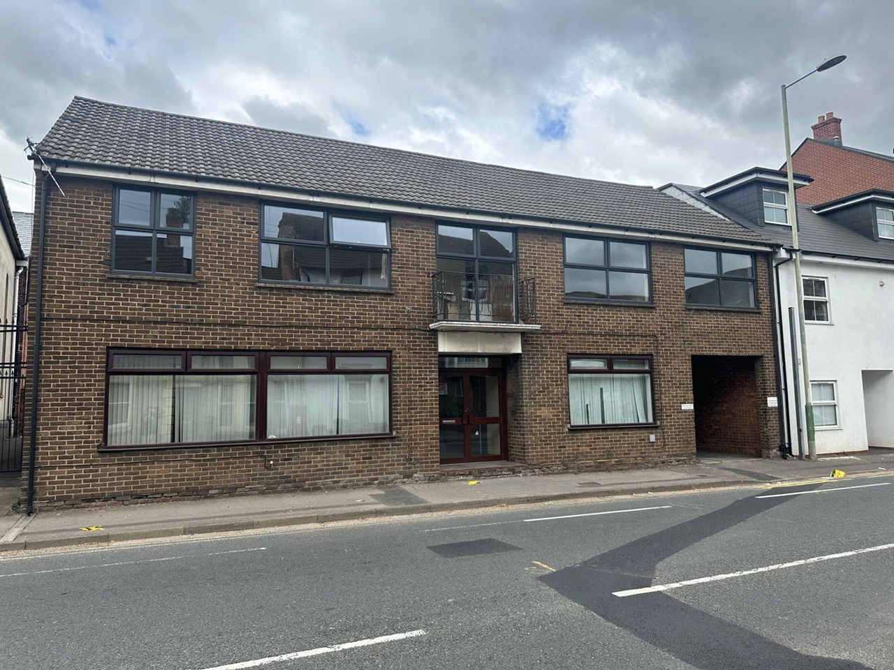 Salisbury - 2 Bed Flat, Wilton Road, SP2 - To Rent Now for £1,150.00 p/m