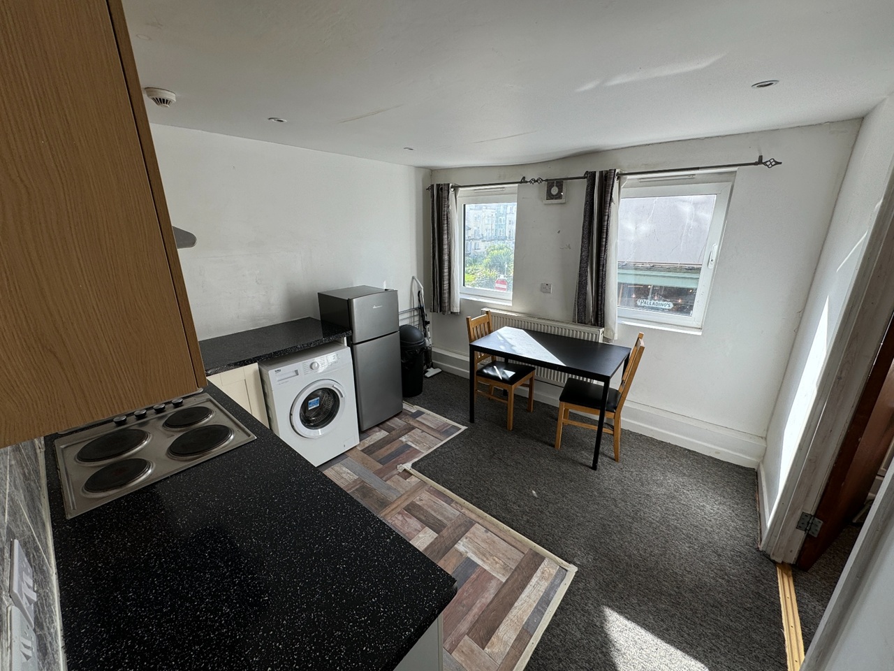 Brighton - 2 Bed Flat, St. James's Street, BN2 - To Rent Now for £1,100.00 p/m
