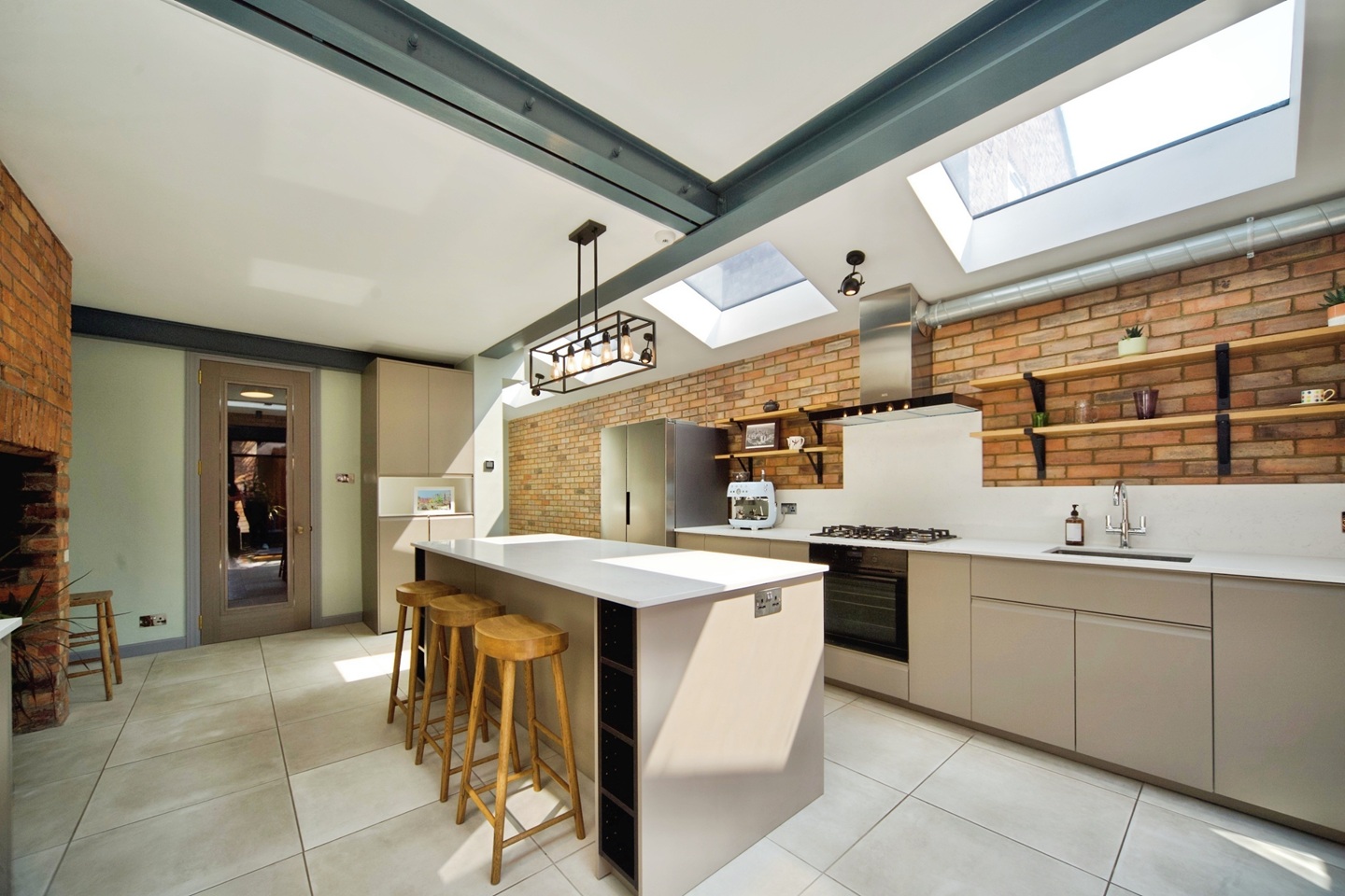 London - 5 Bed Terraced House, St. Ann's Road, N15 - To Rent Now for £ ...