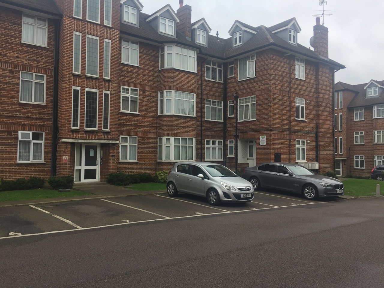 London - 2 Bed Flat, Oakleigh Road North, N20 - To Rent Now for £1,850. ...