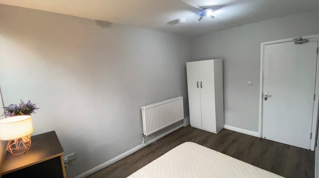 London - Room in a Shared Flat, Holmefield House, W10 - To Rent Now for ...
