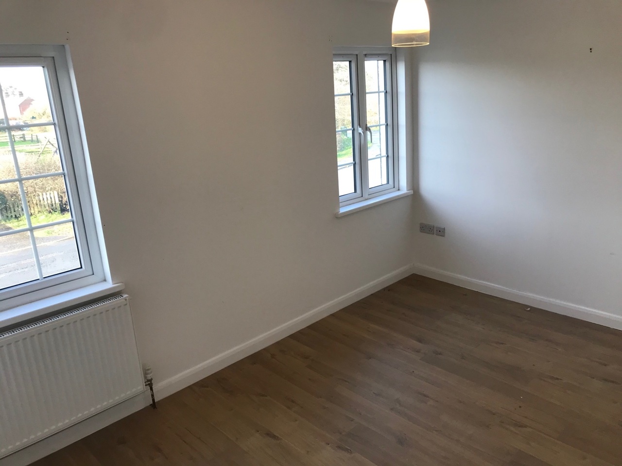 Sayers Common, Hassocks - 2 Bed Flat, London Road, BN6 - To Rent Now ...