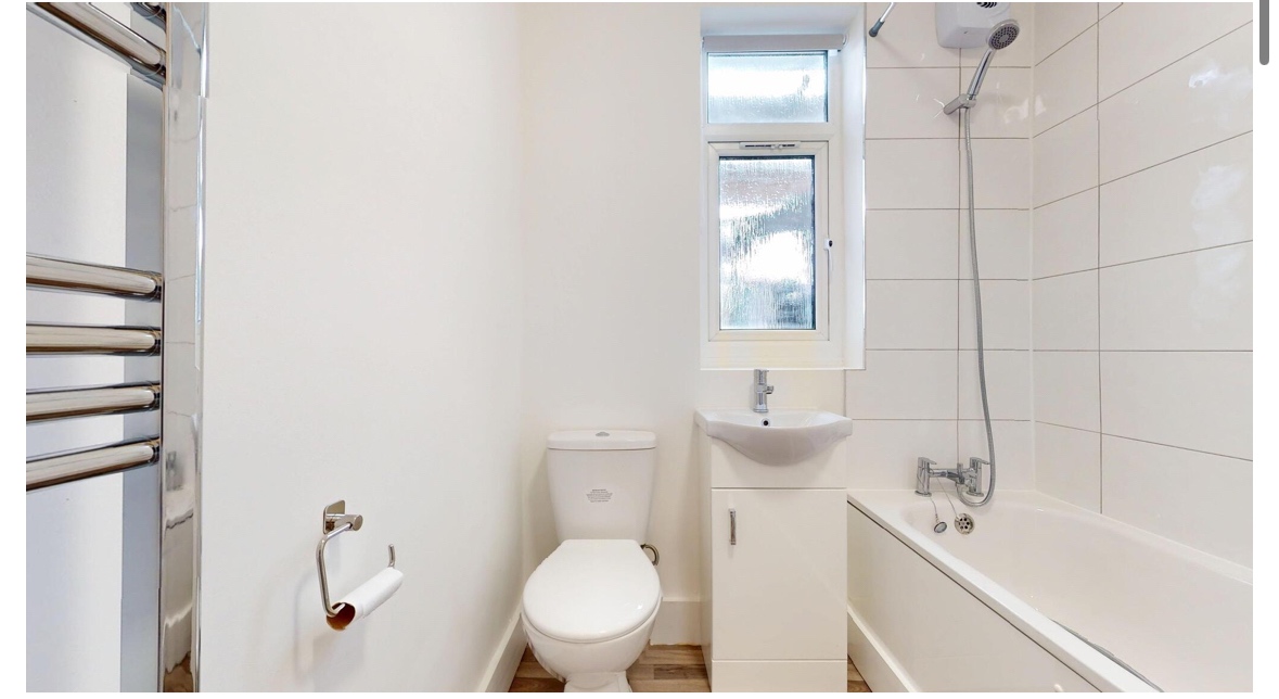 London - 2 Bed Flat, Hendon Way, NW2 - To Rent Now for £1,750.00 p/m