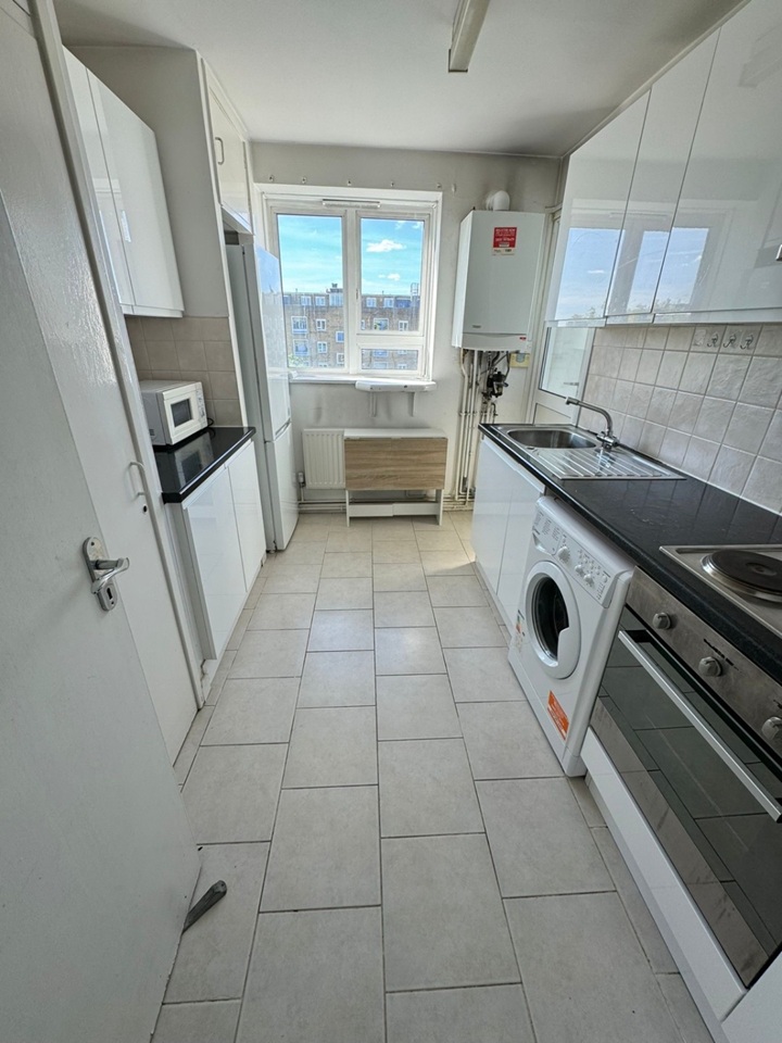 London - Room in a Shared Flat, Hampstead Road, NW1 - To Rent Now for £ ...